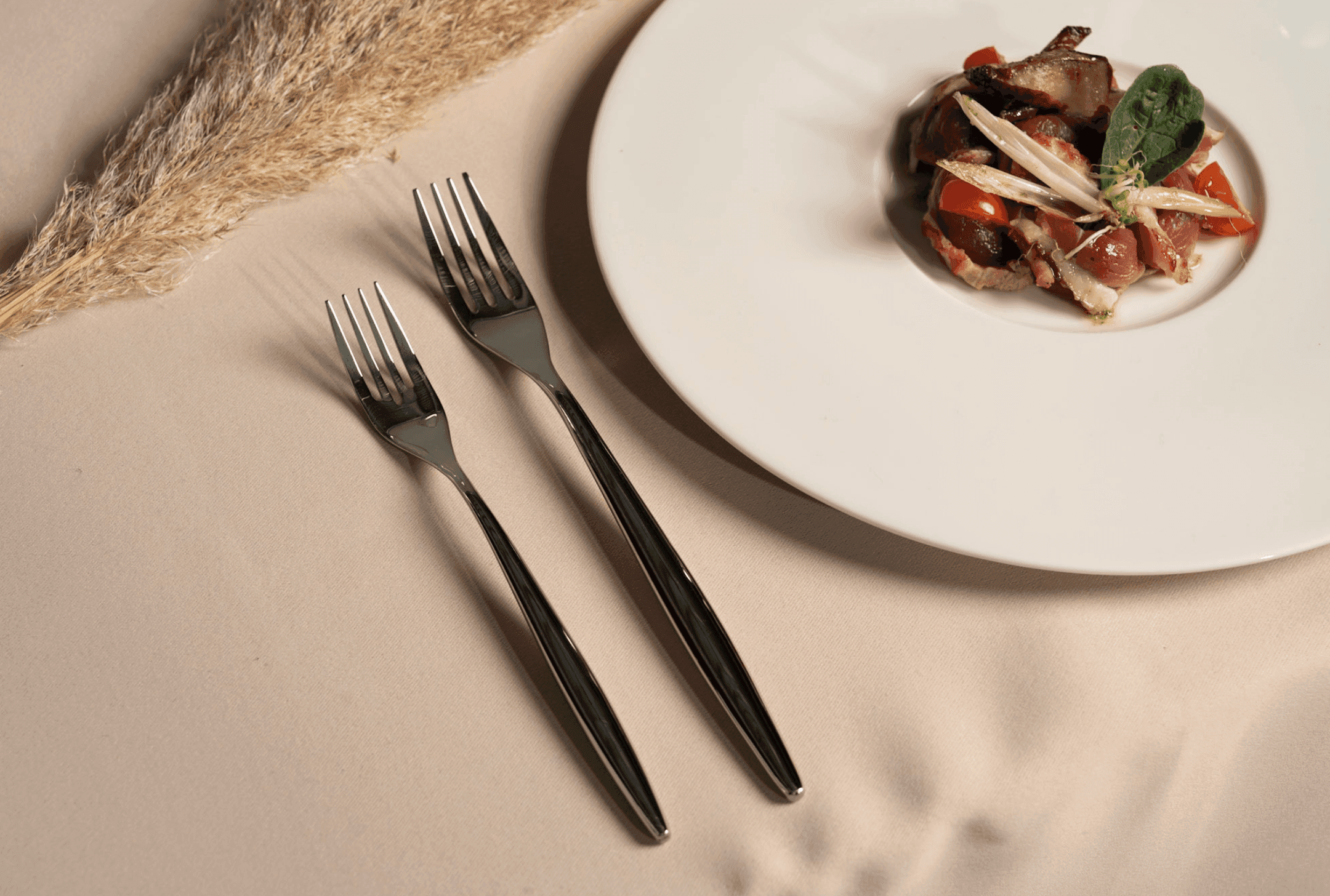 High-Quality Cutlery - Durable and Elegant - Rak Porcelain